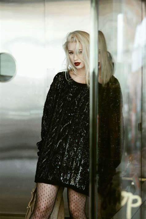 We Dont Vogue Iggy Azalea On The Cover Of Paper Magazine