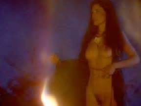 ELISABETH BROOKS Nude AZNude