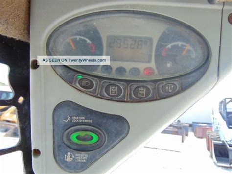 Bobcat S Steer Wheel Loader Switcheable Controls Keyless Code Start