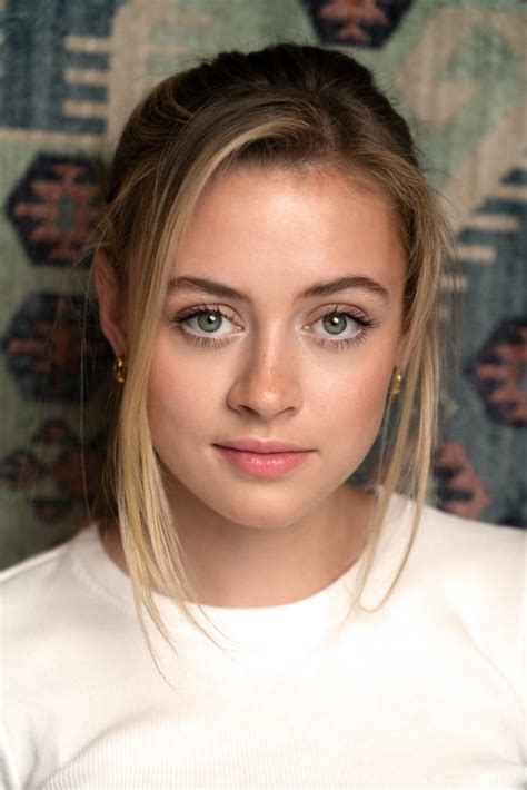 Meet Rising Star Emma Meisel Age Career Boyfriend