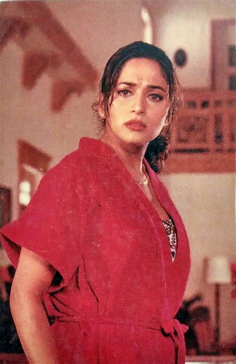 Madhuri Dixit Romantic Couple Poses Bollywood Actress Beautiful