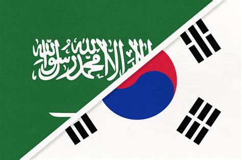 사우디아라비아와 한국 섬유 의 국기의 상징 두 나라 간의 챔피언십 0명에 대한 스톡 벡터 아트 및 기타 이미지 0명