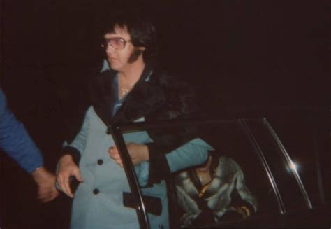 February 20 1977 Elvis Presley Photos Elvis Presley Elvis