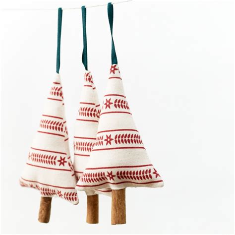 Primitive Scandinavian Christmas Decorations Scented Cinnamon Tree