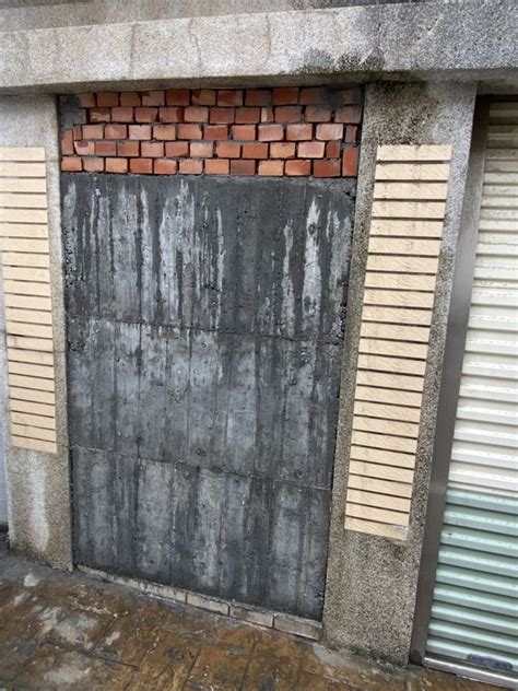沙鹿透天圍牆抿石子及地板壓花工程 貫捷室內裝修有限公司 老屋翻新工程 台中老屋翻新工程 台中舊屋翻新