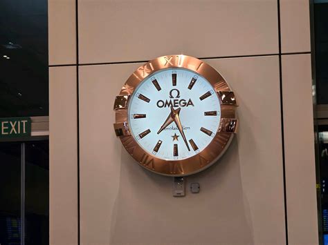 Omg Its An Omega Clock 😍 Watchcrunch