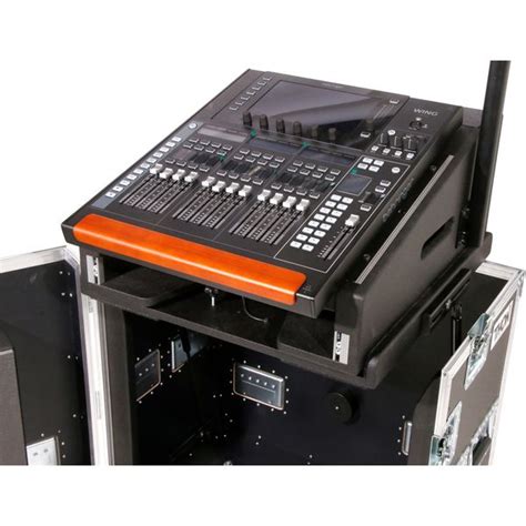 Thon Premium Flip Case Wing Compact United States