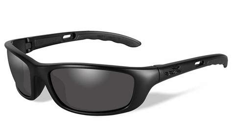 Polishing Eyeglass Frames With Mass Finishing Equipment Inovatec