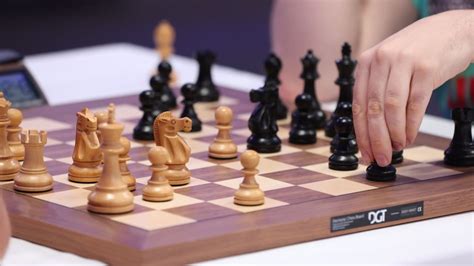 Schach Weltverband Fide Verbietet Trans Frauen Teilnahme An Frauen