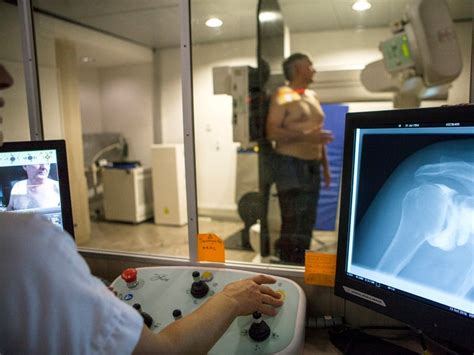Osteoarthritis Shoulder Surgery What To Expect Benefits Risks