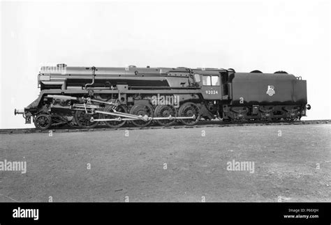 British Railways Standard Class 9f 2 10 0 Locomotive For Hauling Heavy Mineral Trains No 92024