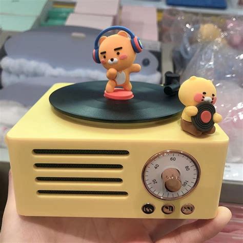 kakao 프렌즈 ryan kawaii 만화 귀여운 블루투스 오디오 레트로 턴테이블 혼 스피커 연결과 칩 가능