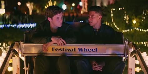 Love Simon 5 Things The Movie Did Better And 5 The Book Did Better