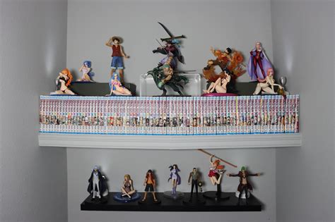 Got An Acrylic Riser And Put Mihawk On It Not Sure If Its Good Is Zoro Blocking Mihawk Too