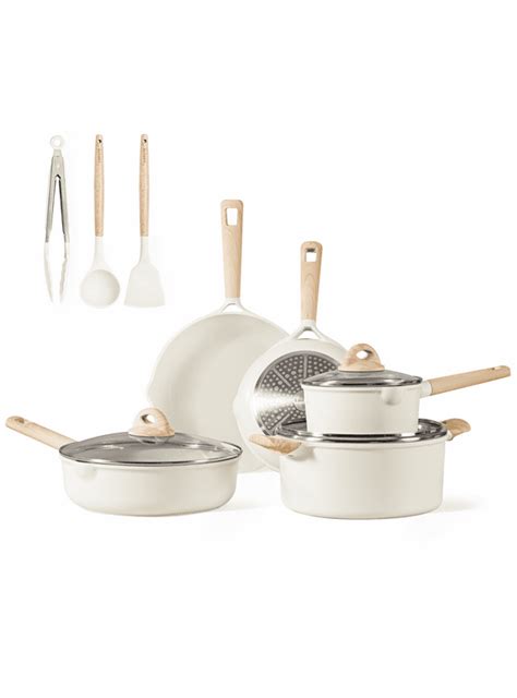 Carote In Pots And Pans