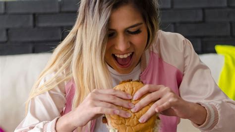20 Filling Low Calorie Lunch Options That Wont Put You To Sleep During