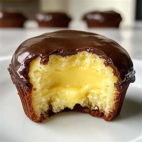 Irresistible Boston Cream Pie Cupcakes Recipe Decadent Delight The