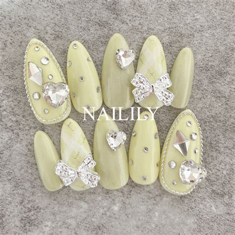 ネイルチップ ネイルチップ（つけ爪） Nailily 通販｜creemaクリーマ 17572361