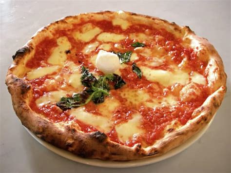 Historia De La Pizza El Origen De Este Delicioso Plato