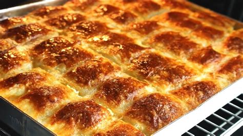 Meğer işin sırrı sosundaymış Çıtır çıtır tepsi böreği tarifi Tepsi