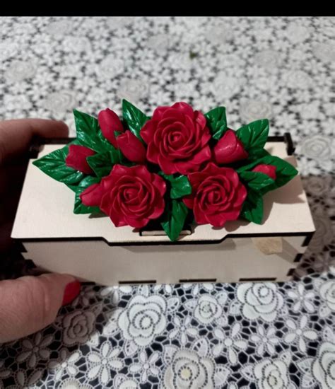 საგარეჯოელი ხელოვანის მიერ პოლიმერული თიხით შექმნილი ხელნაკეთი ნივთები Knews Ge