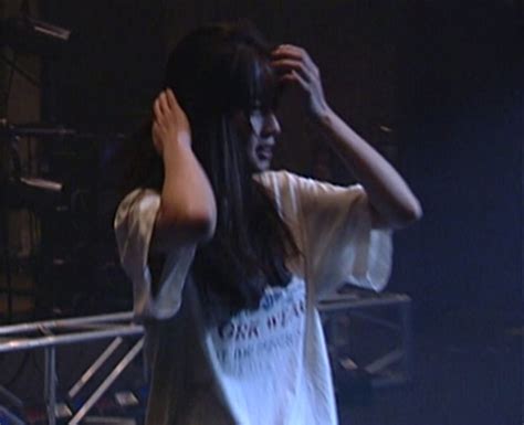 ボードizumi sakaiのピン 坂井泉水 Zard 坂井泉水 泉水