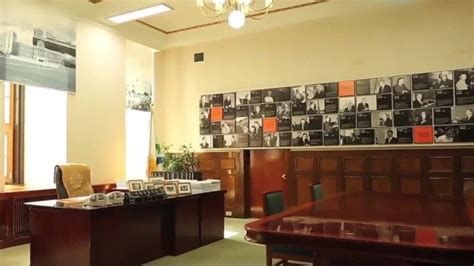 打卡韩国首尔图书馆了解首尔的历史之余还能体验韩国市长的办公环境 凤凰网视频 凤凰网