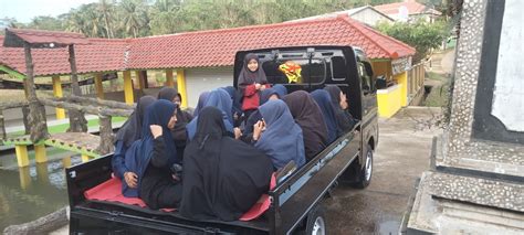 Pin En Pondok Pesantren Nurul Quran