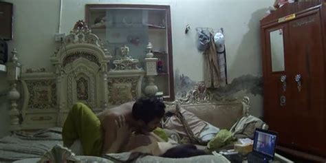 Indian Bhabhi Tantalizing Homemade Sex Louise Du Lac