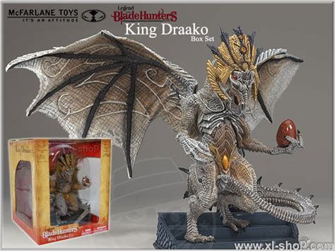 Mcfarlane Legend Of The Blade Hunters King Draako Box Set
