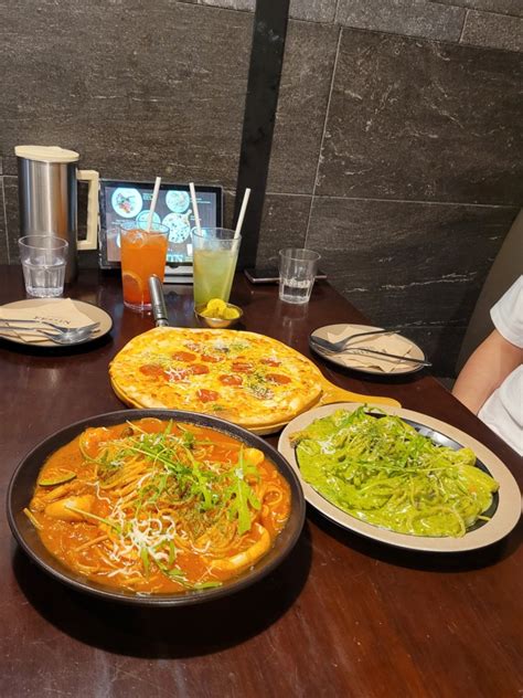 대구 신세계백화점 8층 식당가 맛집 페스틴캐쥬얼 피자and파스타 네이버 블로그