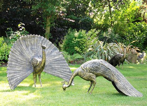 Decorative Life Size Peacock Garden Sculptures Candle And Blue