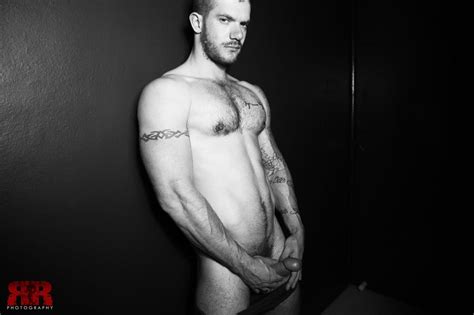 RUNNING UP THAT HILL RoganRichards