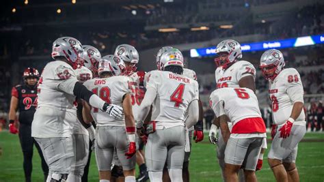 nil bill could send 2 5 million to unm and nmsu for athletics