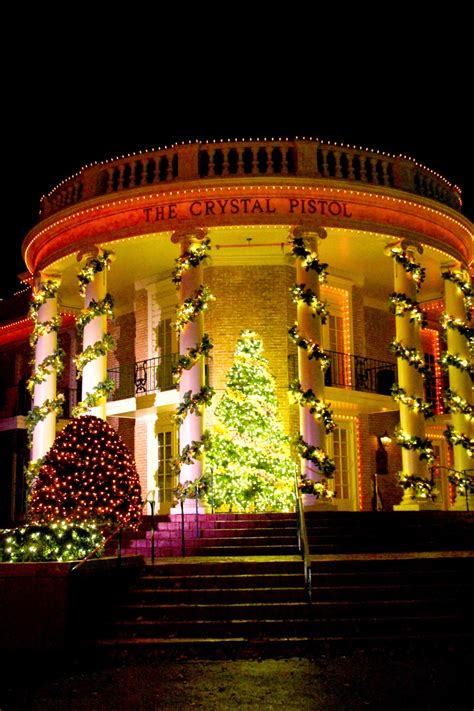 10 Reasons To Visit Holiday In The Park At Six Flags Over Georgia This