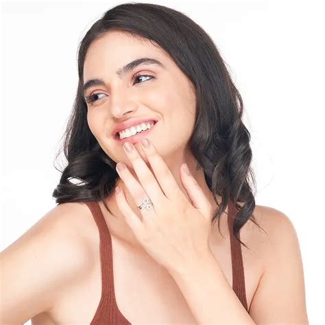 Starlight Radiance Ring Starlight Radiance Ring · Eternz