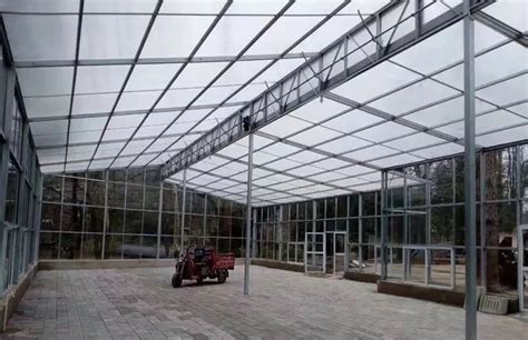 China Oem Customized Multiwall Polycarbonate Sheet Manufacturers