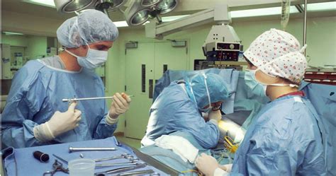 32歲女腹部異常腫大！ 一查發現「體內睪丸病變」長出20公分腫瘤 生活 Ctwant