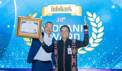 Bank Sumut Raih Golden Trophy Infobank Award 2023 Agiodeliid