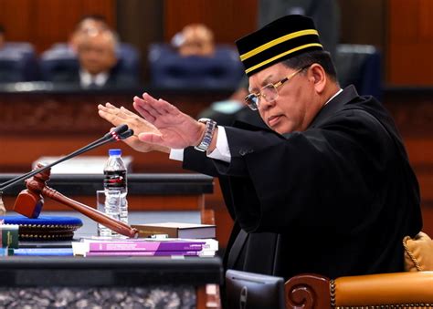 Parlimen Blok Pembangkang Kosong Tidak Sertai Sesi Perbahasan Laporan