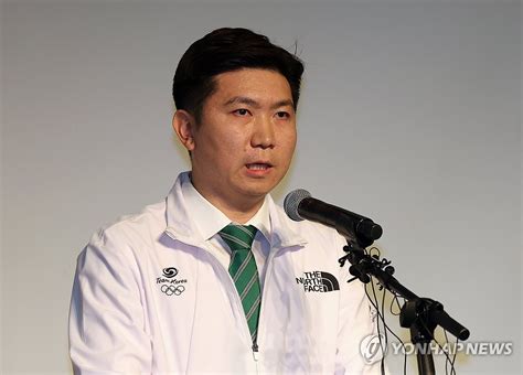 대한체육회장 선거 출마 기자회견 나선 유승민 전 탁구협회장 연합뉴스
