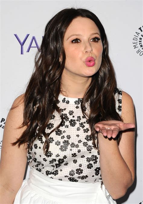 Pictures Of Katie Lowes Pictures Of Celebrities