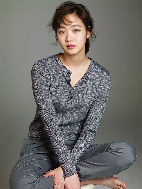 Pin Oleh Ge Di Kim Go Eun