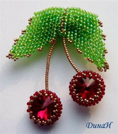 Брошь "Вишенки" / Альбом пользователя ДинаИ / Бусинка | Beaded flowers ...