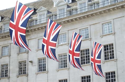 英國智庫建議政府：每年投資300億英鎊用於綠色復甦 Csrone 永續智庫
