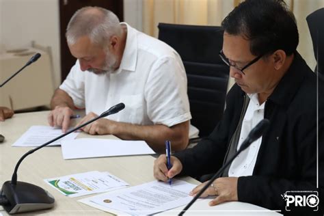 Memorandum of Understanding Signing between CMU and the 𝗦𝗲𝘃𝗲𝗿𝘁𝘀𝗼𝘃 𝗜𝗻𝘀𝘁𝗶𝘁𝘂𝘁𝗲 𝗼𝗳 𝗘𝗰𝗼𝗹𝗼𝗴𝘆 𝗮𝗻𝗱