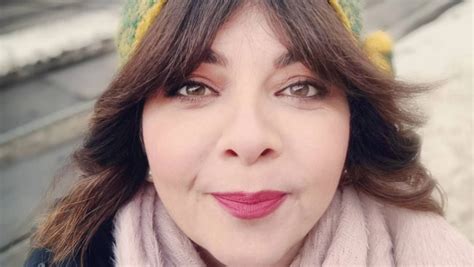 ФОТО „Тажно да се препукувате со својата родена сестра“ Осамна коментар на фотографија на