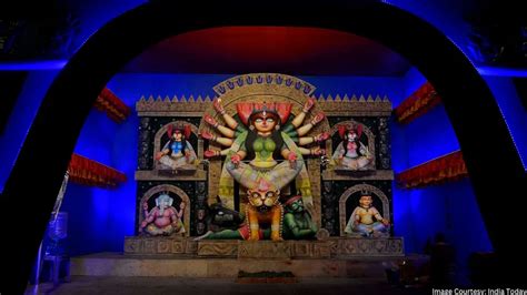 Unveiling The Magic Of Kolkatas Timeless Durga Puja Pandals Magicpin