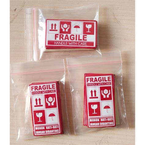 Jual Paket Sticker Fragile 9cm X 7cm Murah Bahan Sticker Chromo Min