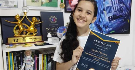 Astrônoma Mais Jovem Do Mundo Brasileira De 10 Anos é Prodígio E Já